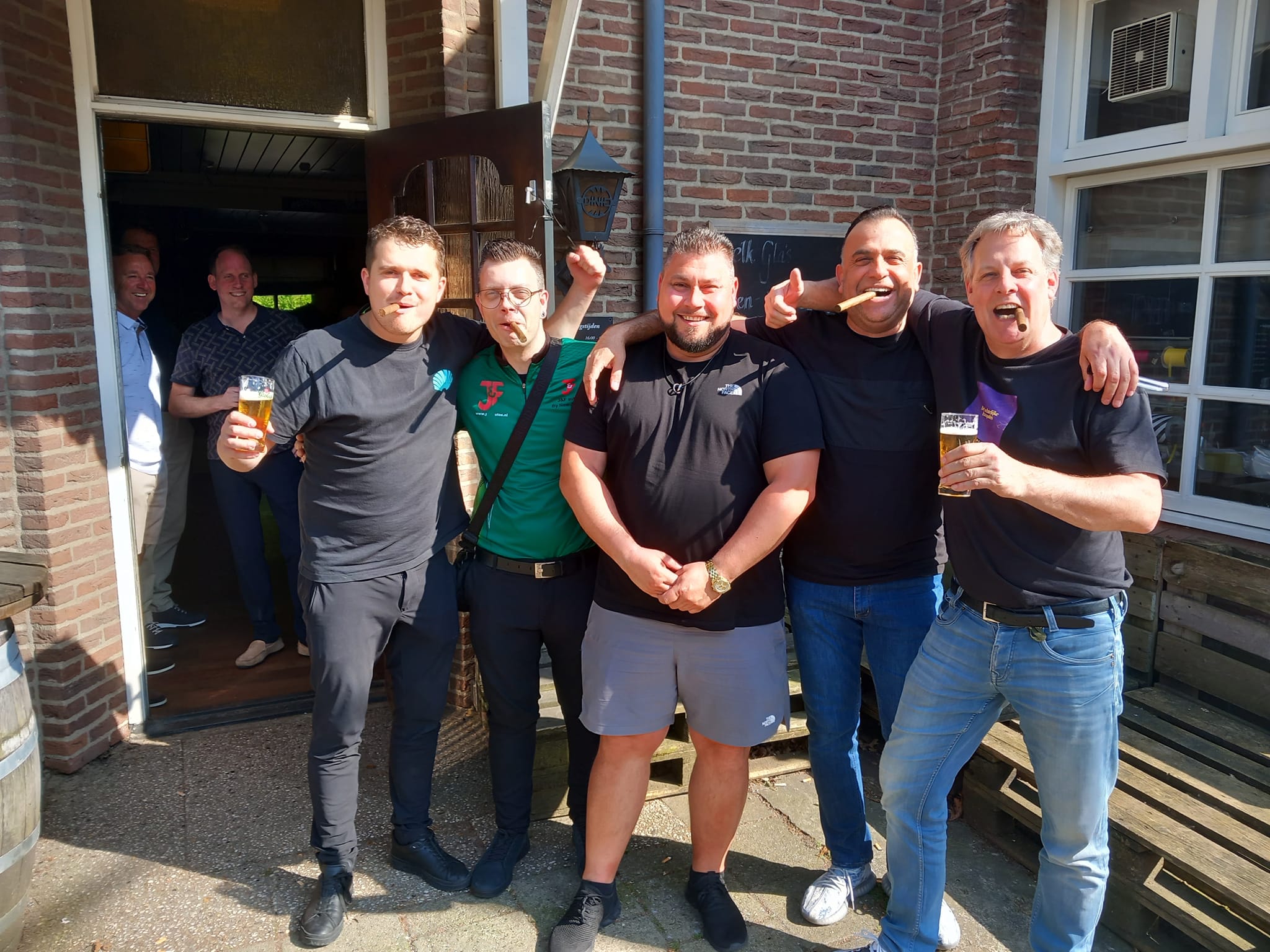 Haags team ontsnapt en blijft in eredivisie | KNBB